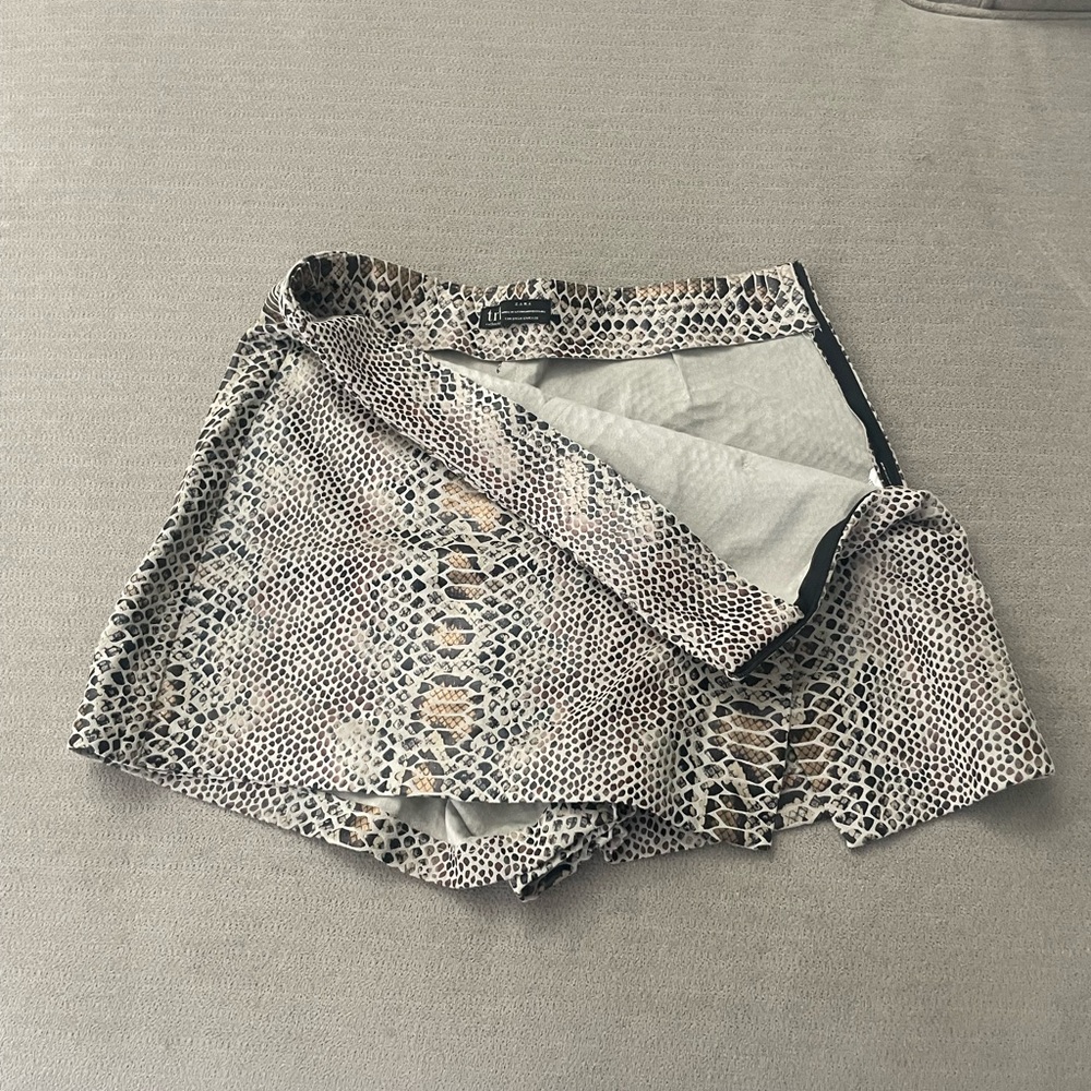 Zara Snake Print Skort - Gem